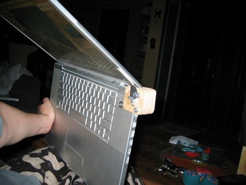 Laptop screen holder - Make: