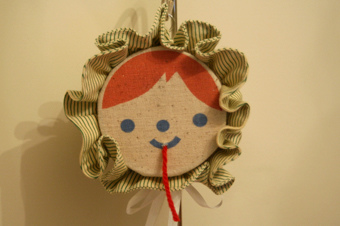 Doll Head String Holder - Make: