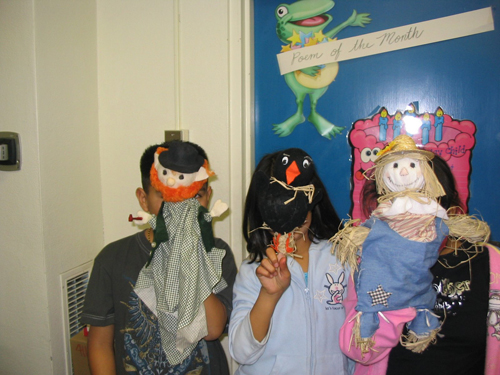 HOW TO - Make Puppets - Make:
