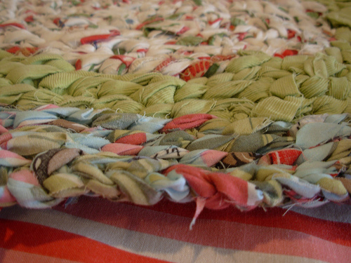 HOW TO - Make a Rag Rug - Make: