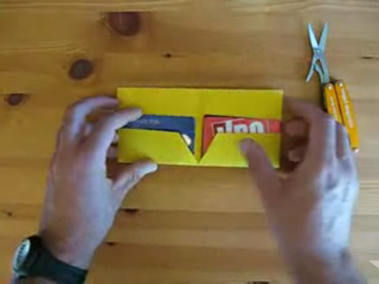 The Two Minutes Paper Wallet (Video) - Make: