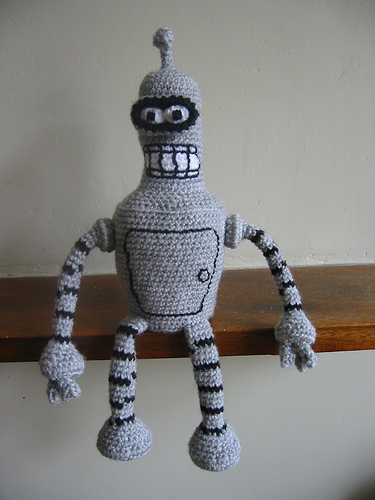 Bender Bending Rodriguez: Robot Amigurumi Pattern - Make: