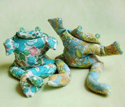 Frog Softie Pattern - Make: