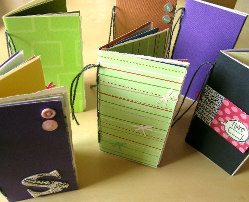 HOW TO - Make Your Own Mini Journal - Make: