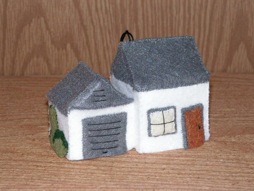 Plush House Ornament Tutorial - Make: