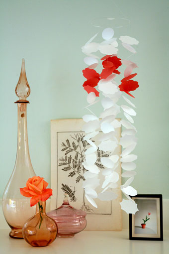 Modern Mobiles: Inspiration you can DIY - Make: