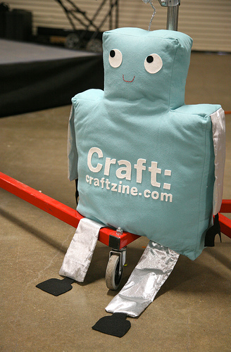 Introducing BIG CRAFTIE! - Make: