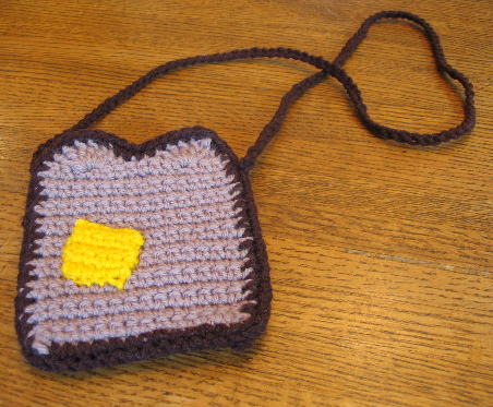 Crochet Toast Purse Pattern - Make: