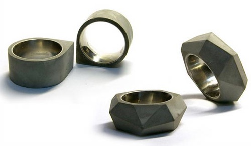 The making of... concrete rings - Make: