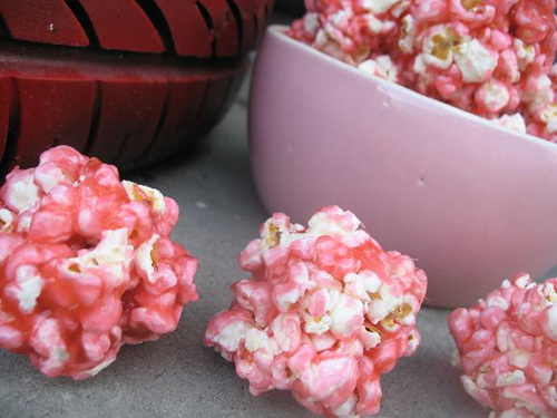 RECIPE: Hot Pink Popcorn Balls - Make: