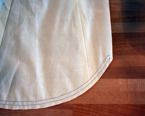 HOW TO - Sew Curved Hems - Make:
