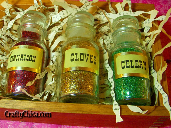 HOW TO - Custom-Mixed Glitter Spices - Make: