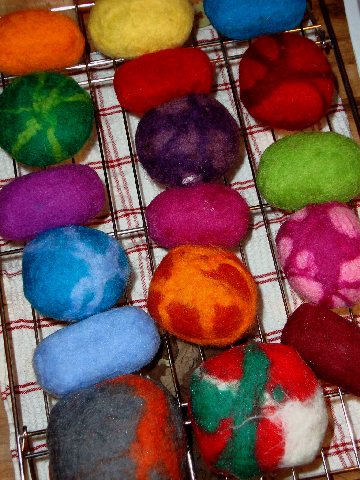 HOW TO - Felted Soap - Make:
