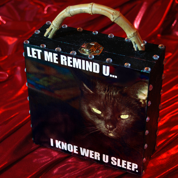 HOW TO - LOLcat Purse - Make: