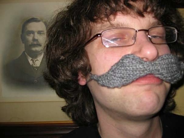Knitted Mustache Pattern - Make: