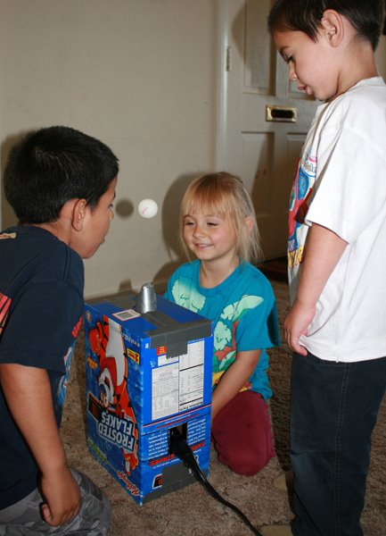 How-To: Demonstrate the Bernoulli Effect For Kids - Make: