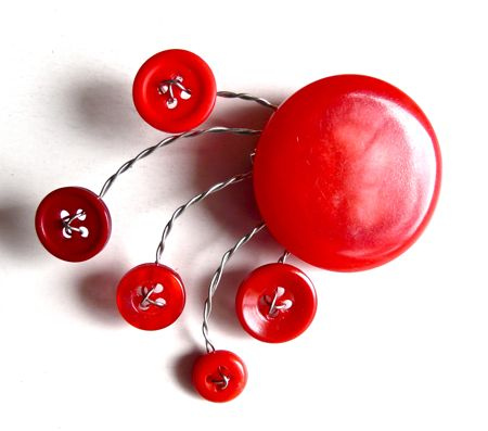 How-To: Button And Wire Brooch - Make: