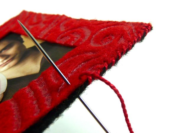 How-To: Felt Photo Frame | Make: