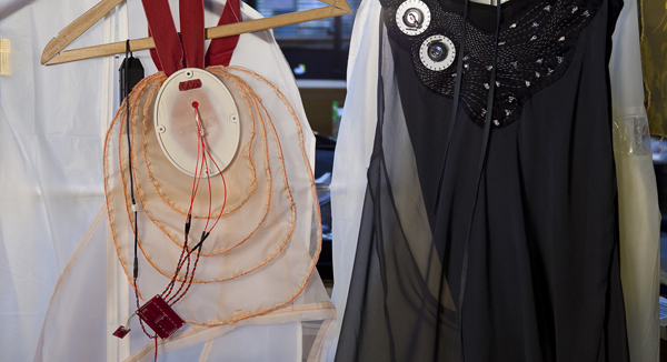 Fairytale Fashion Show: Close-Up - Make: