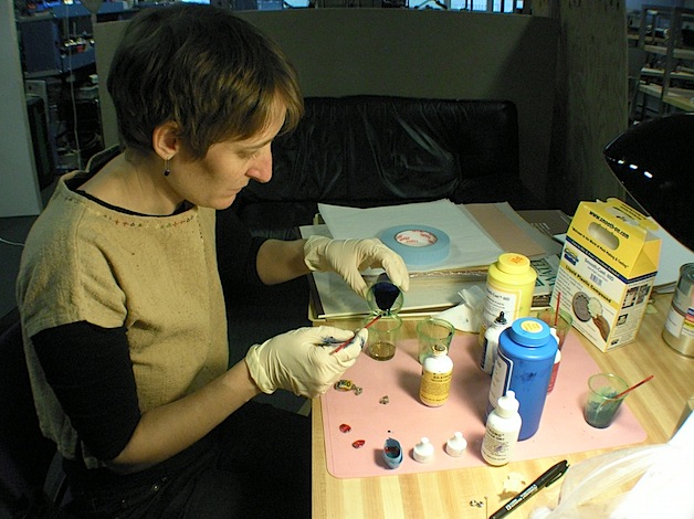 Crafting electronics - Make: