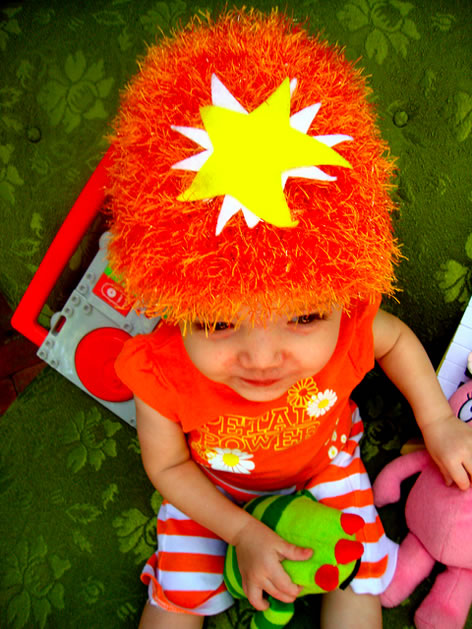 How-To: Yo Gabba Gabba DJ Baby Rock Knit Hat - Make: