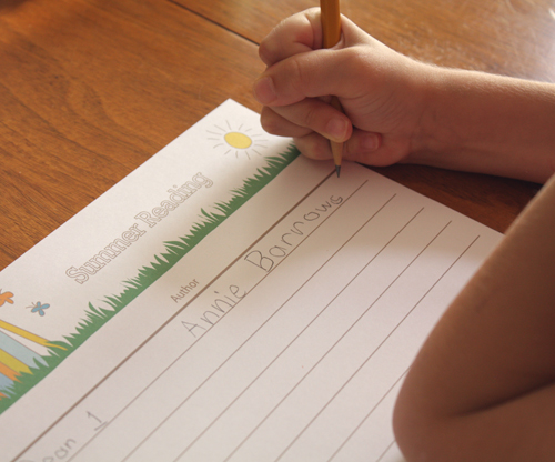 Summer Reading Crafts - Make: