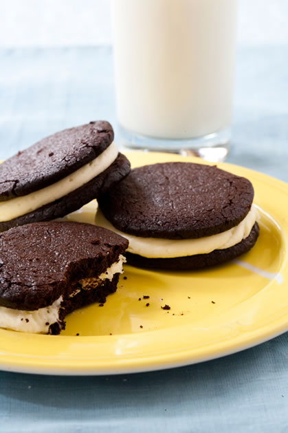 How-To: Homemade Oreos - Make:
