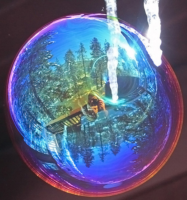 Bubble Reflection Photography