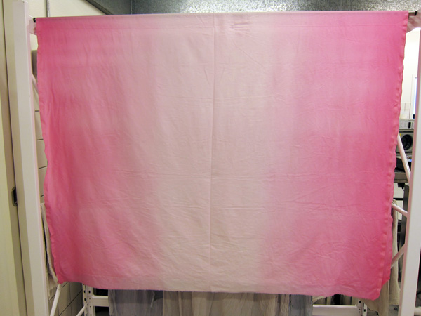How-To: Ombre Tablecloth - Make: