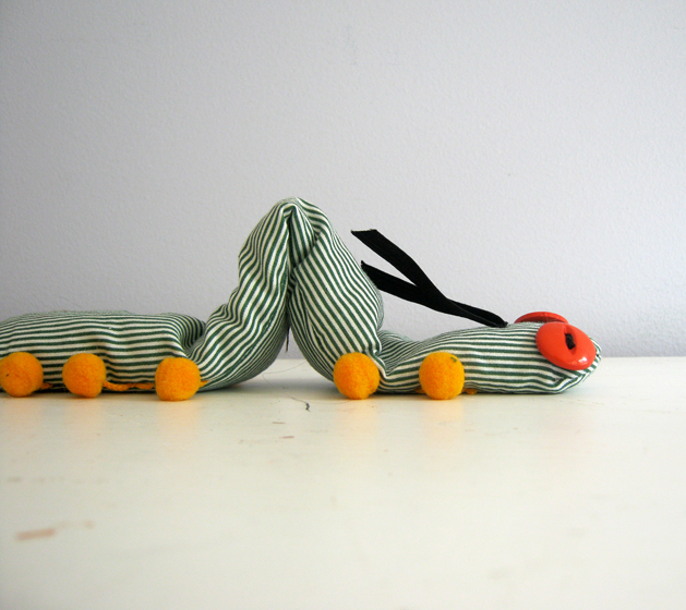 Inchworm Pattern - Make: