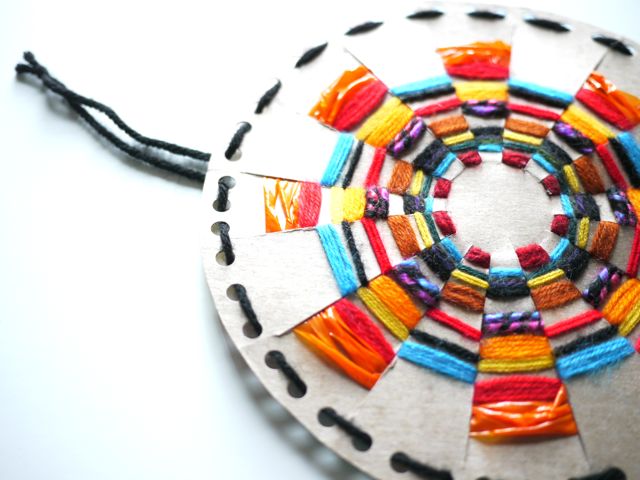 How-To: Woven Sun from Cereal Boxes - Make: