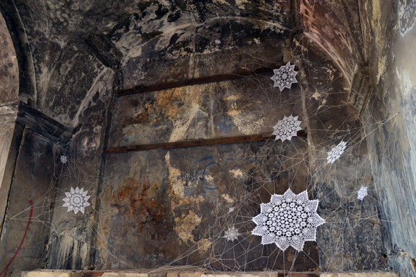 Stunning Lace Spider Webs - Make: