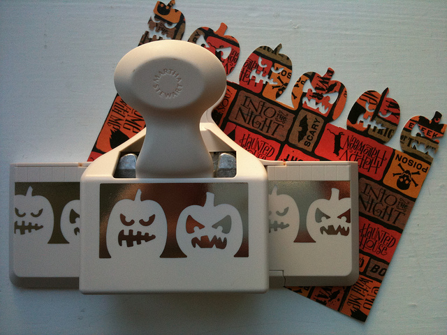 Martha Stewart Pumpkin Edge Punch - Make: