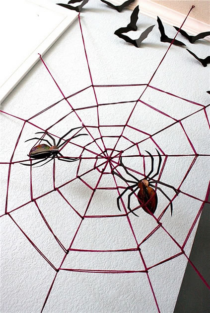 How-To: 10-Minute Yarn Spider Web - Make: