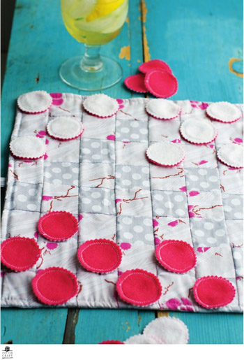 How-To: Travel Checkers - Make: