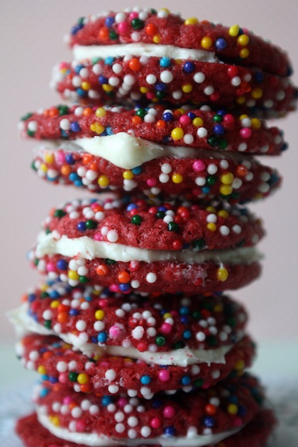 Red Velvet Shortbread Cookies - Make: