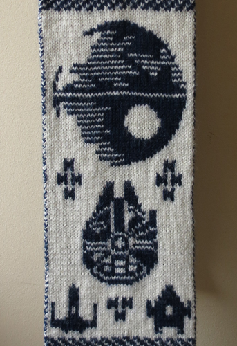 Double Knit Star Wars Scarf - Make: